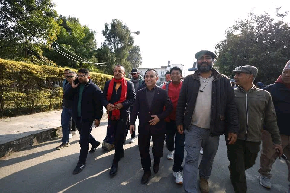 Gagan Thapa,Led Nepali Congress Team Reaches Election Commission ...