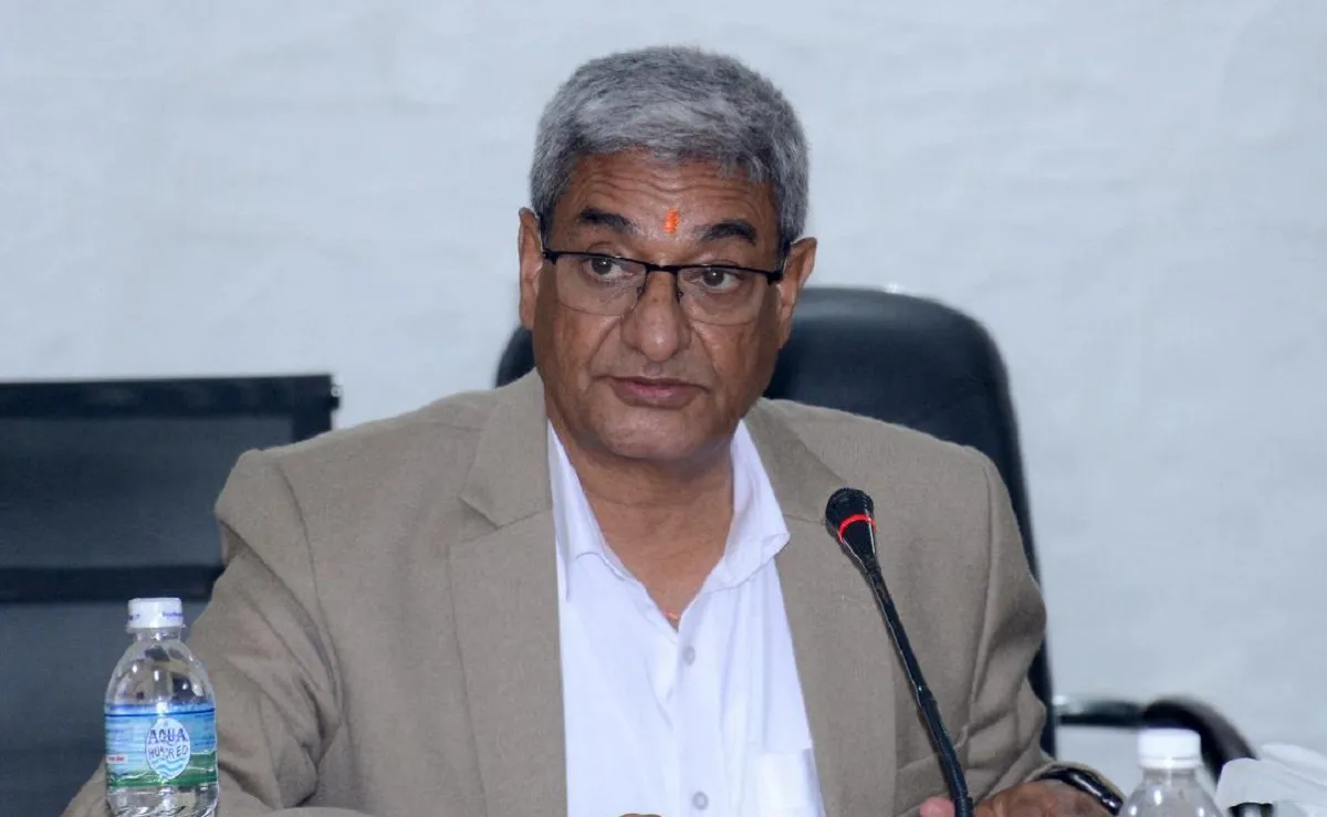 Opposition Demands Home Minister Lekhak’s Resignation Over Visa Scandal ...